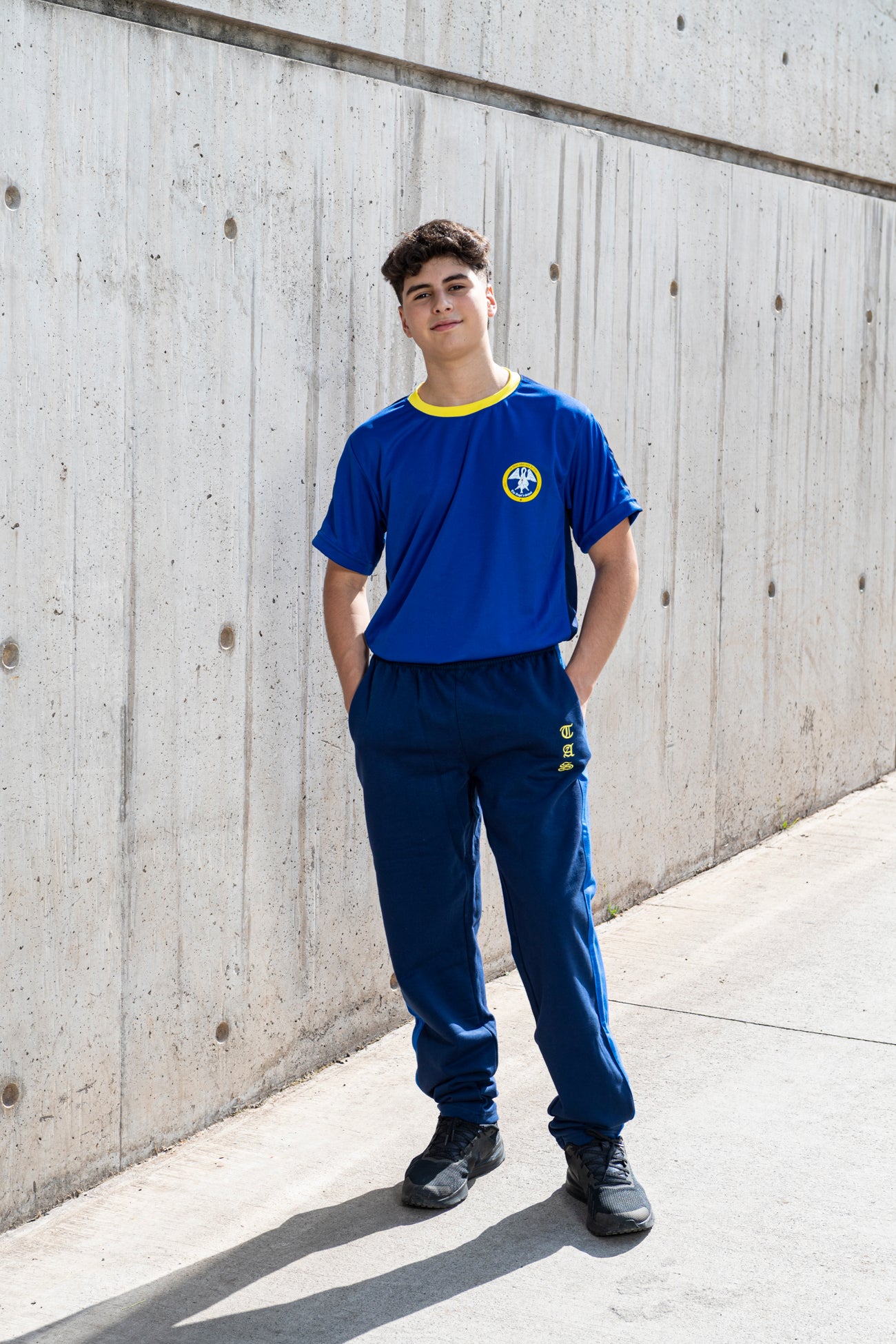 PANTALON BUZO UNIFORME THE ANGELS SCHOOL – QUDRI UNIFORMES